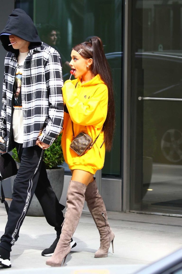 Ariana Grande Wears a Yellow Hoody Out in NYC – Celeb Donut