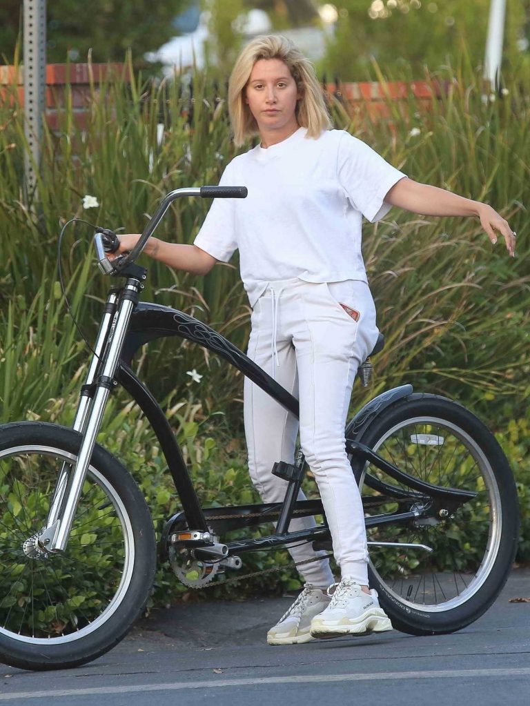 Ashley Tisdale Riding Her Bike in Toluca Lake – Celeb Donut