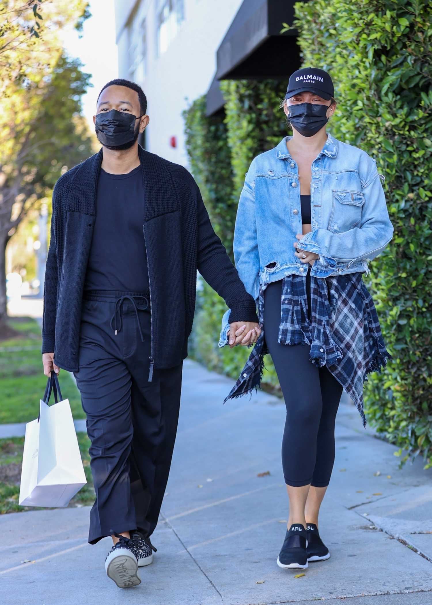 Chrissy Teigen in a Blue Denim Jacket Was Seen Out with John Legend in ...