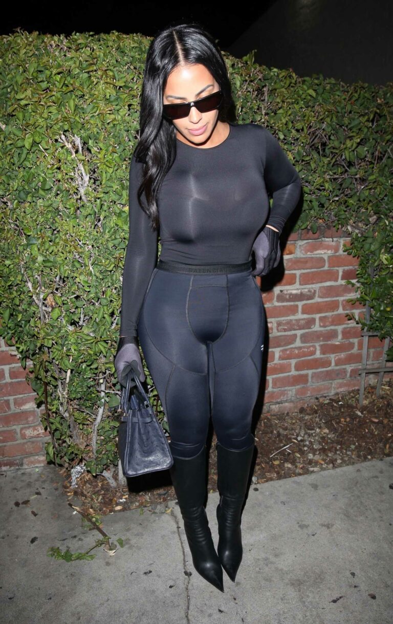 Chaney Jones in a Black Outfit Arrives at Delilah’s in West Hollywood ...