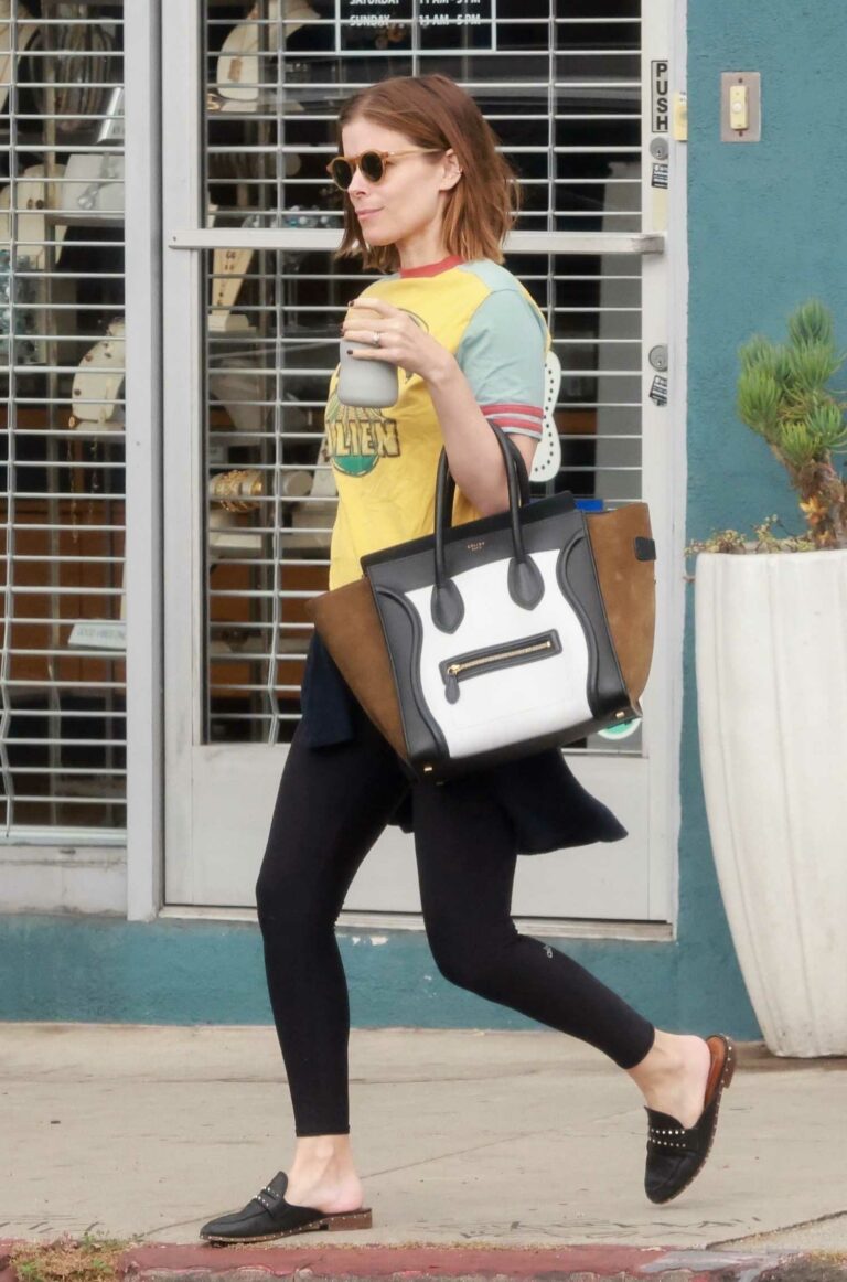 Kate Mara in a Black Leggings Leaves a Pilates Class in Los Feliz ...