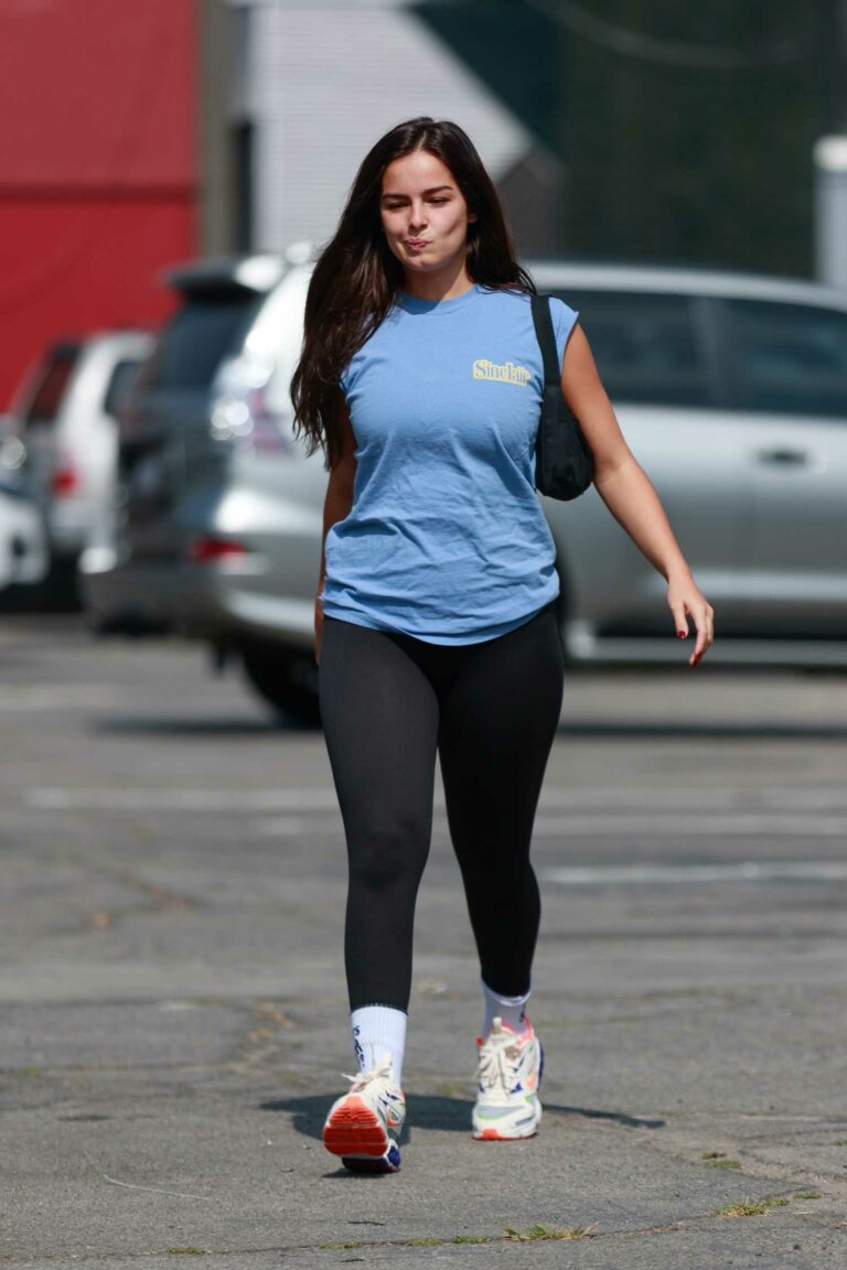Addison Rae in a Blue Tee Arrives for Her Daily Pilates Session in West ...