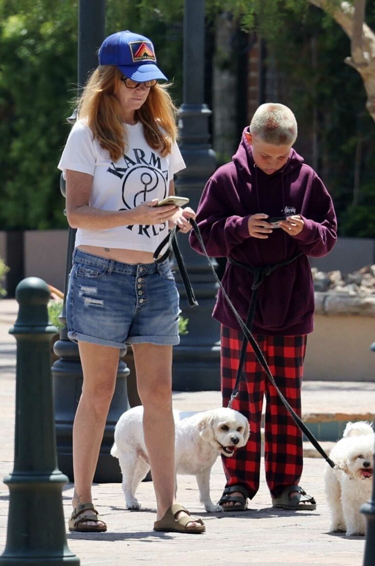 Patsy Palmer in a Blue Cap Walks Her Dog in Malibu – Celeb Donut