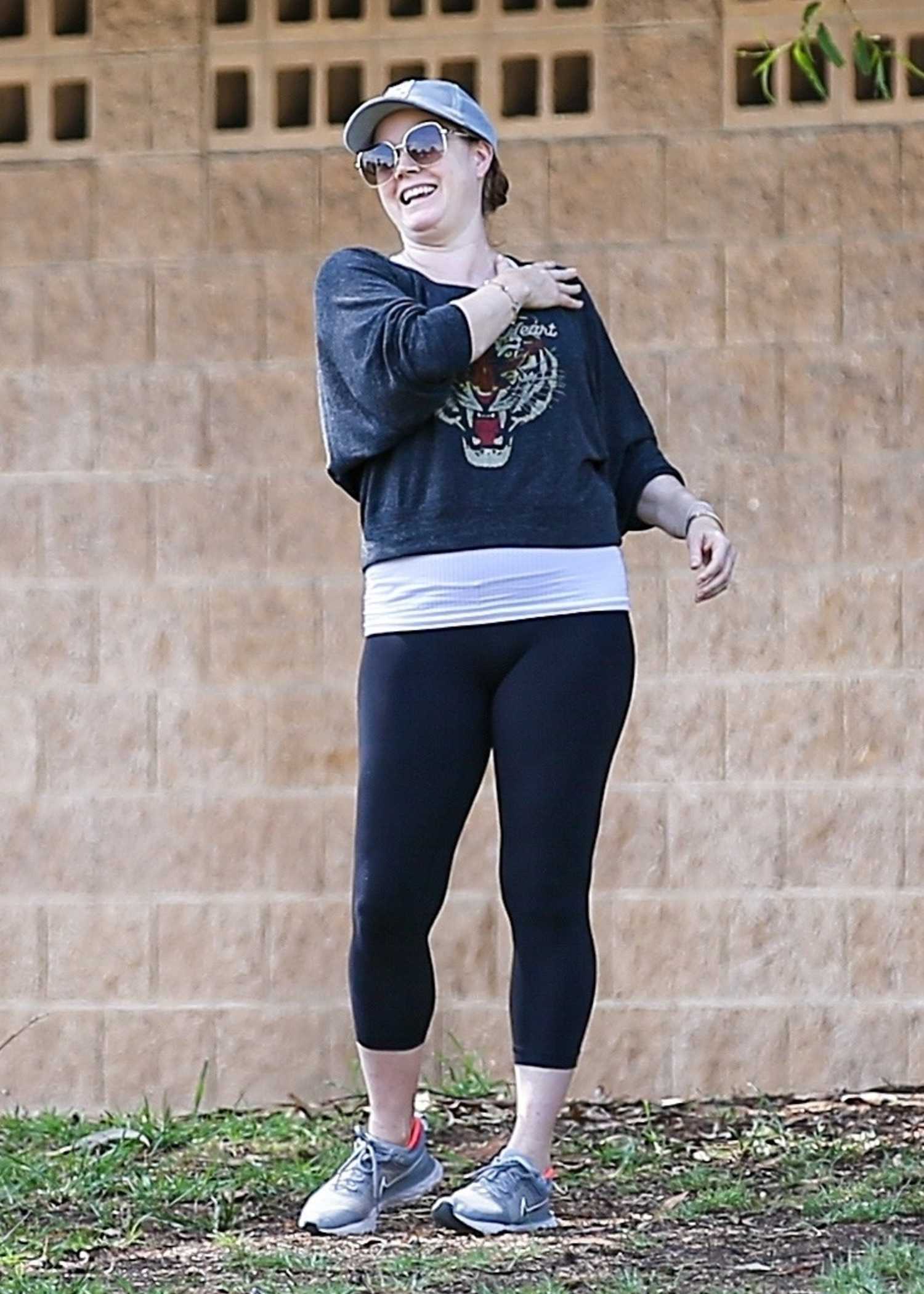 Amy Adams in a Grey Cap Was Spotted in Culver City – Celeb Donut