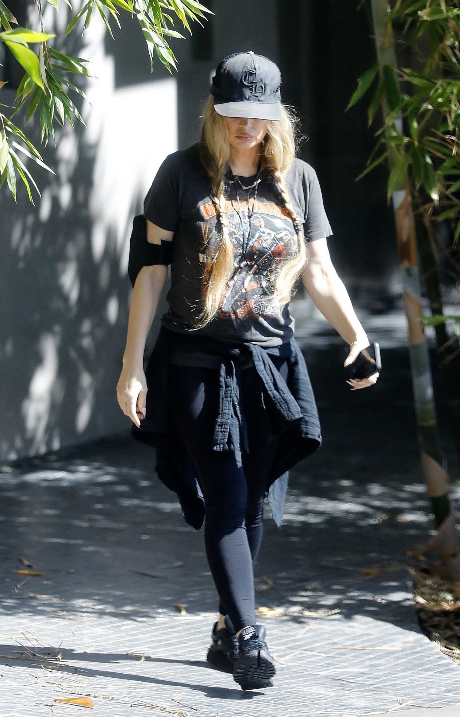 Fergie in a Black Cap Was Seen During an Afternoon Stroll in Los ...