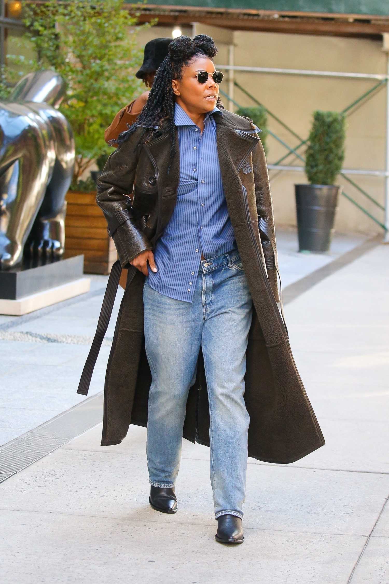 Gabrielle Union in a Brown Leather Coat Leaves Her Hotel in New York ...