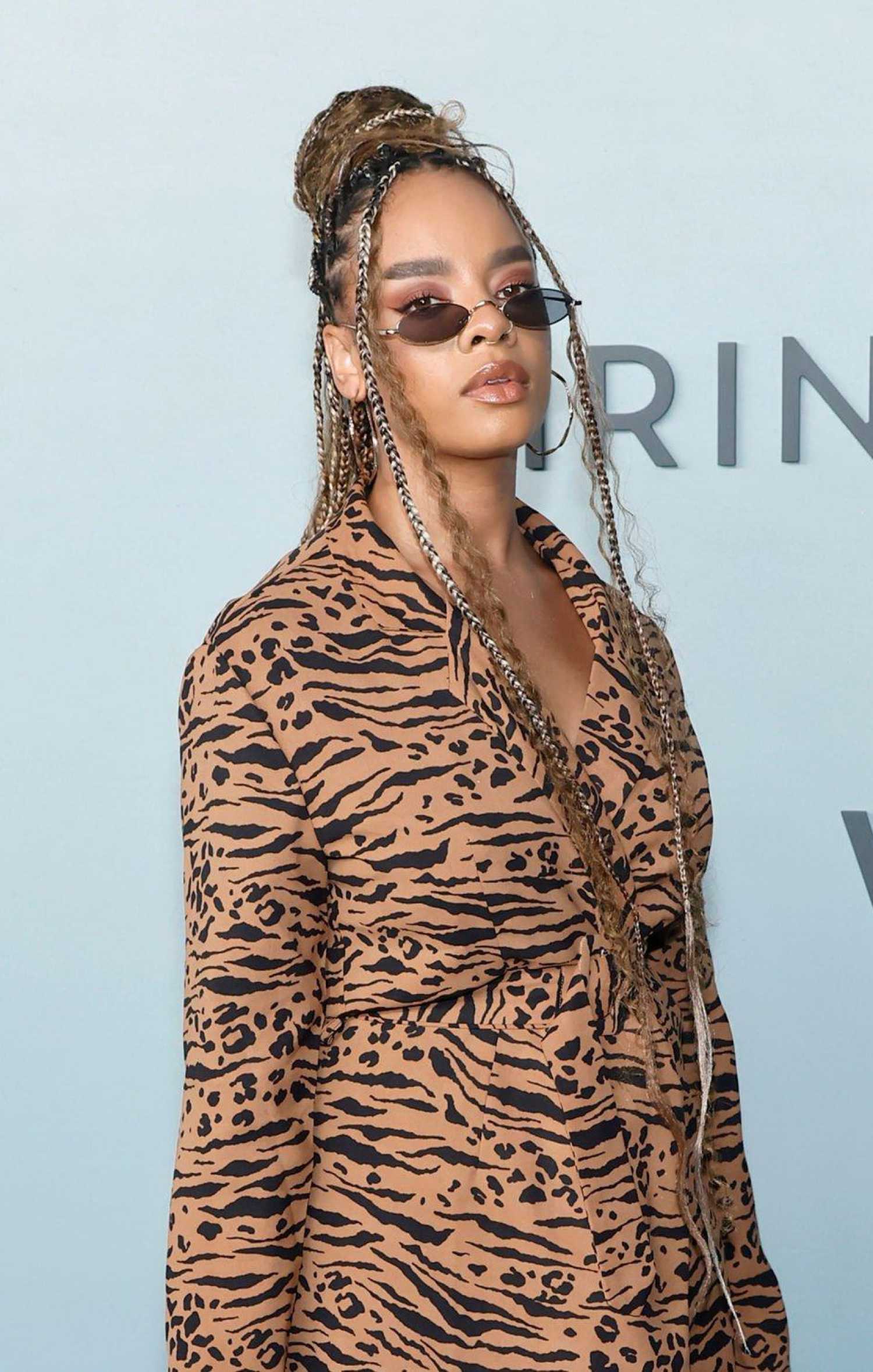 Ariel Thompson Attends Shrinking Premiere at Directors Guild of America ...