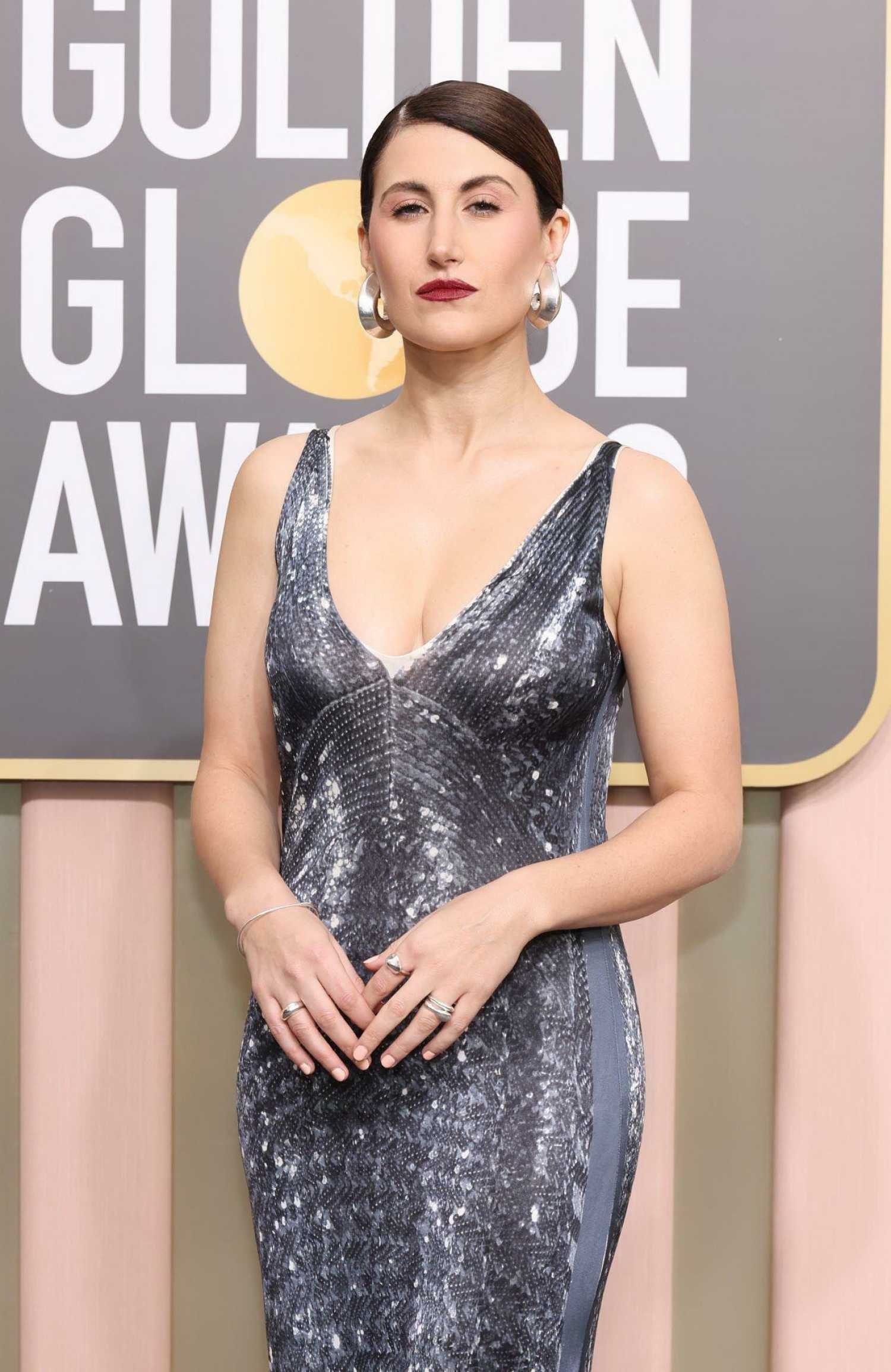 Jen Statsky Attends the 80th Annual Golden Globe Awards in Beverly ...