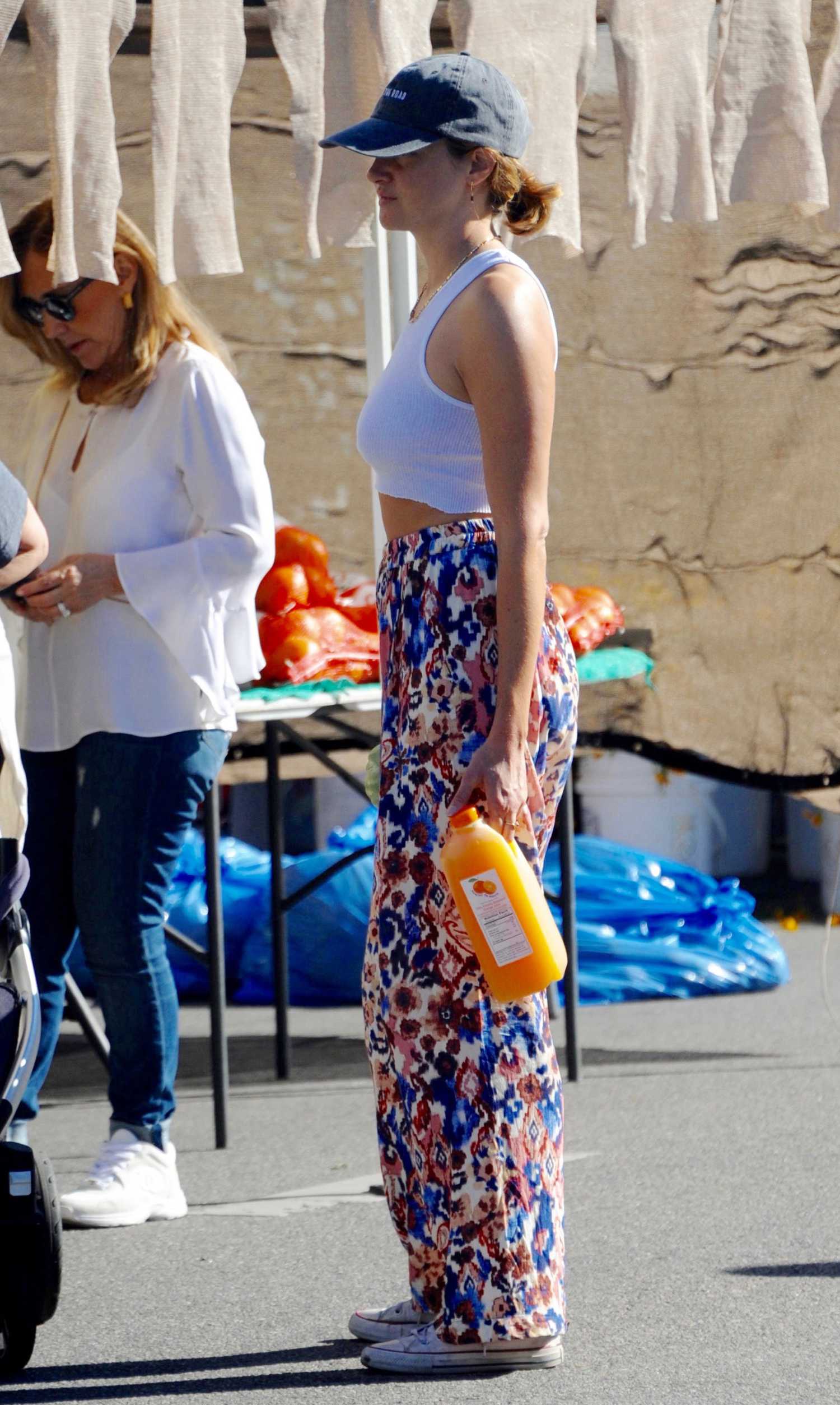 Shailene Woodley in a White Cropped Tank Top Goes Shopping at a Farmer ...