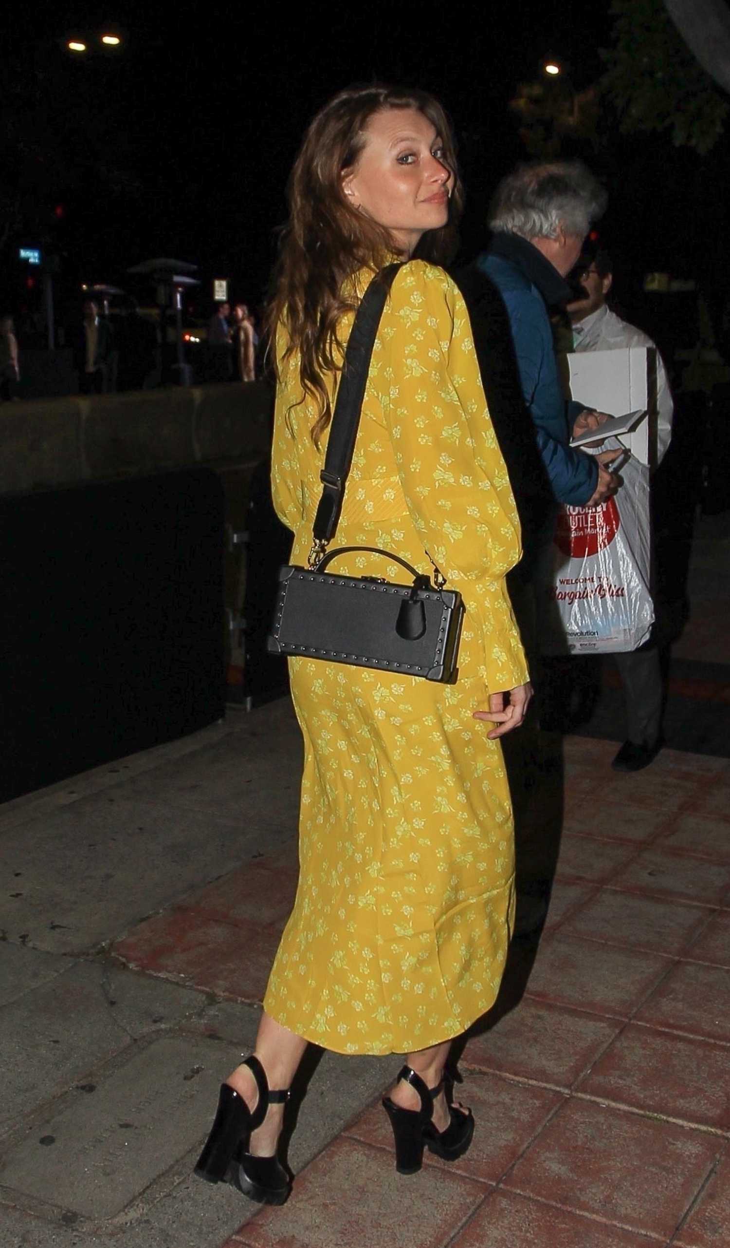 Aly Michalka in a Yellow Dress Arrives at the Ted Lasso Season 3 ...