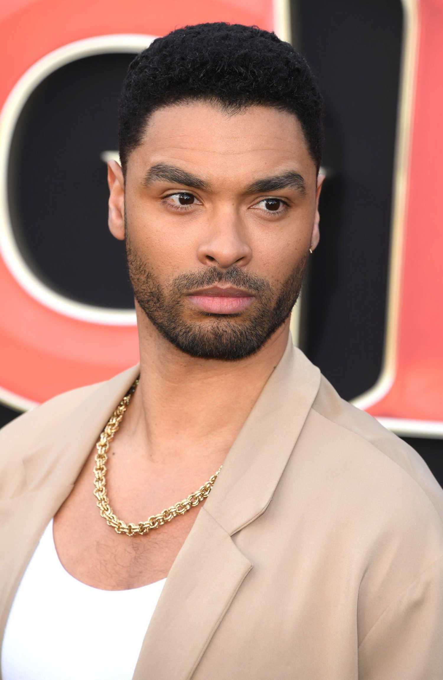 Rege-Jean Page Attends the Dungeons and Dragons: Honor Among Thieves ...