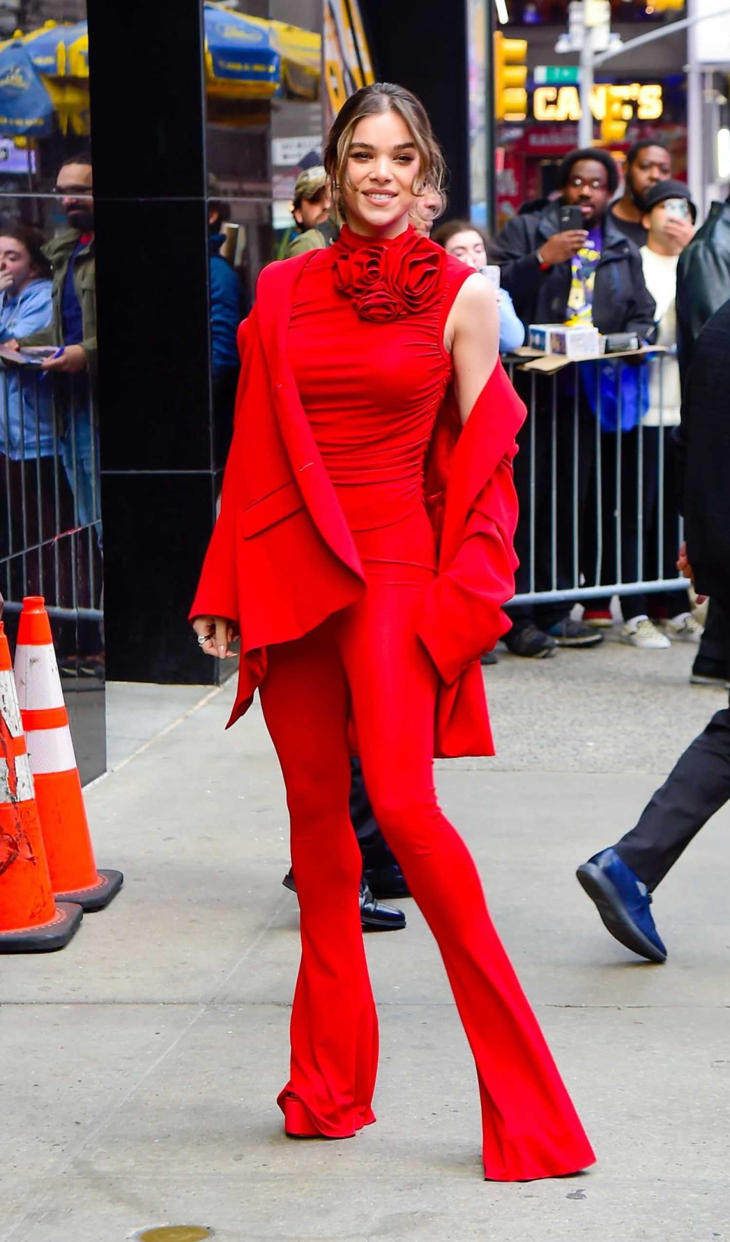Hailee Steinfeld in a Red Ensemble Arrives for a Taping of Good Morning ...