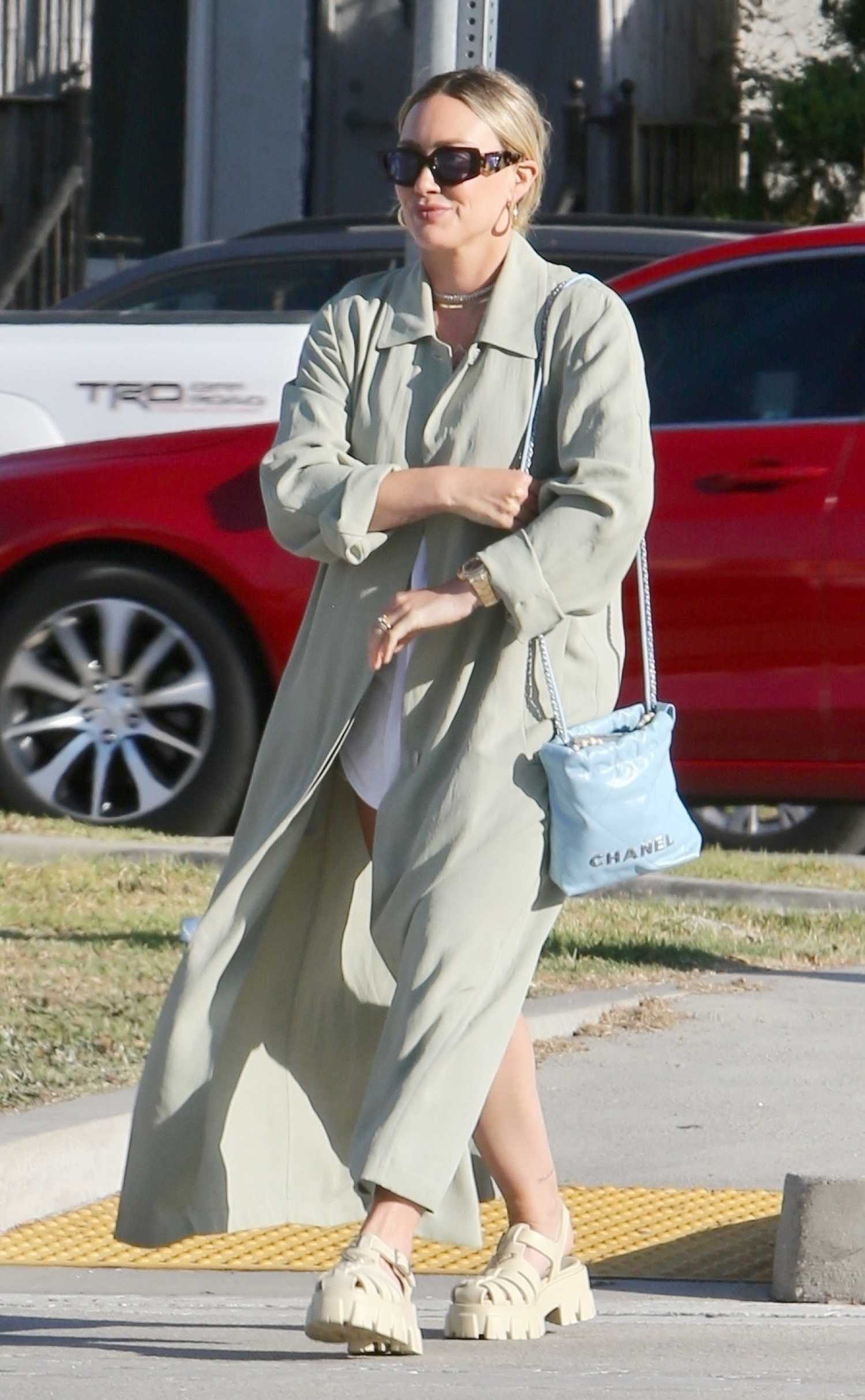 Hilary Duff in an Olive Trench Coat Was Seen Out with Her Husband ...