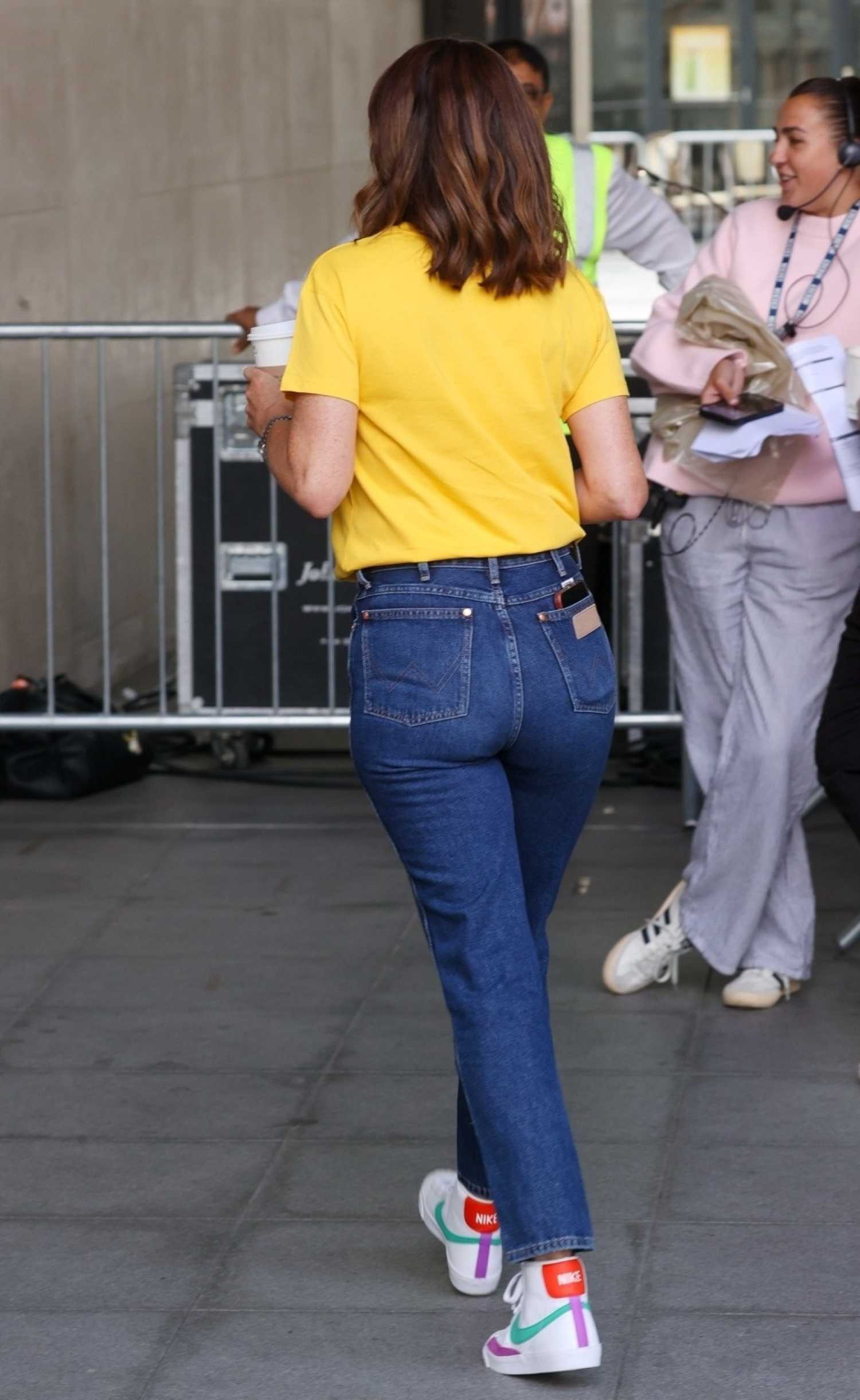 Alex Jones in a Yellow Tee Steps Out of the BBC Studios in London ...