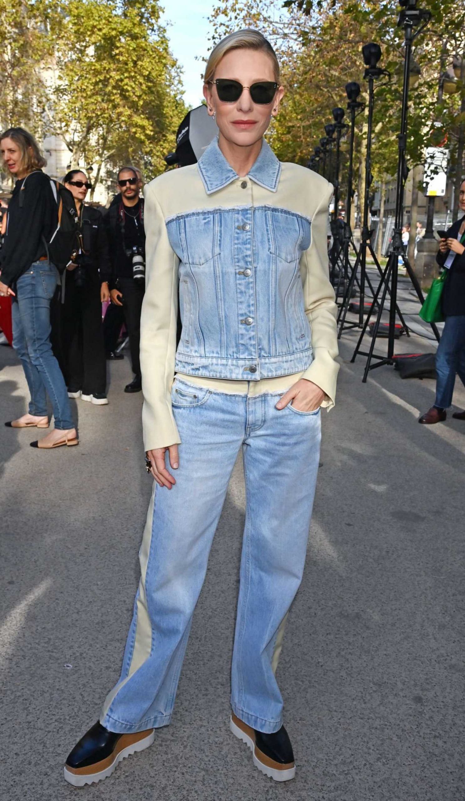 Cate Blanchett Attends the Stella McCartney Fashion Show During 2023 ...